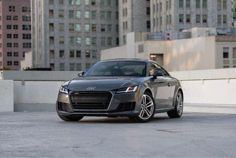 Audi Q3 2017 rental in Chicago, IL by Laura A. | Turo